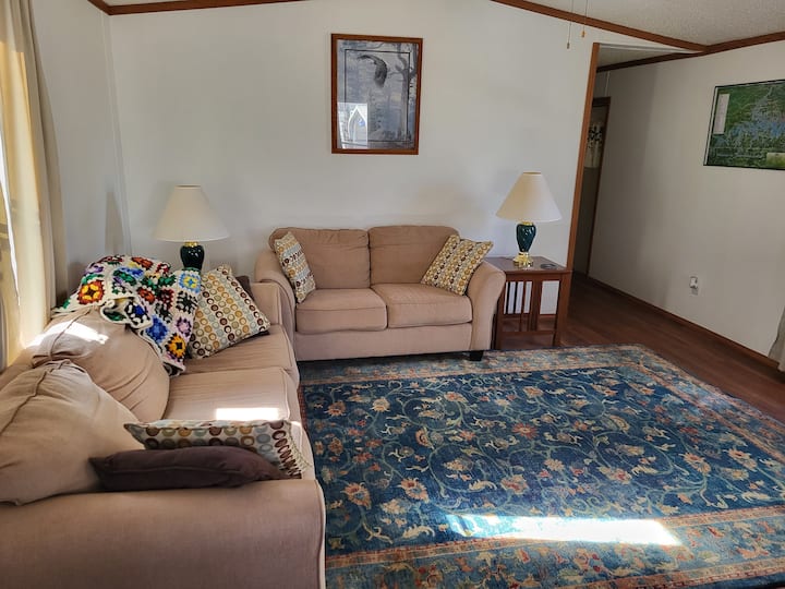 Quiet-deck-carport-fire Pit-free Ice-3 Mi To Lake - Shell Knob, MO