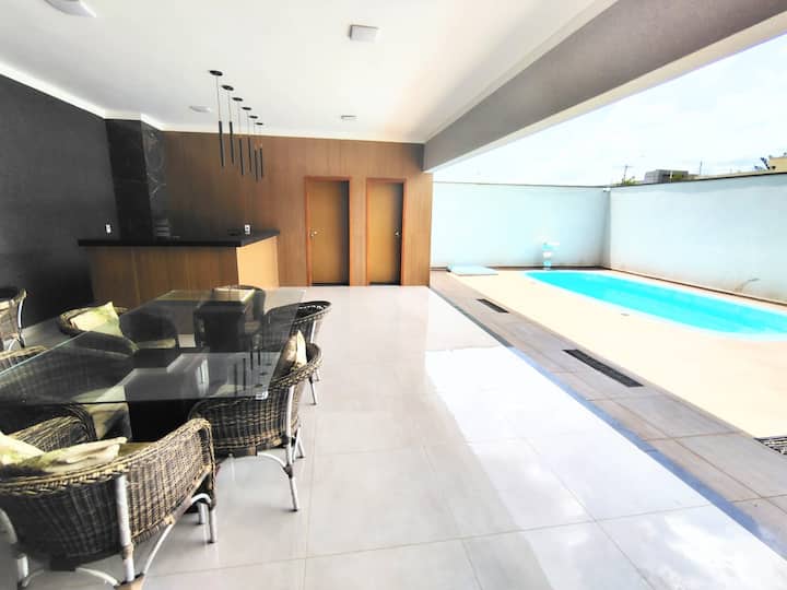 Casa Da Santa Alto Padrão - Olímpia