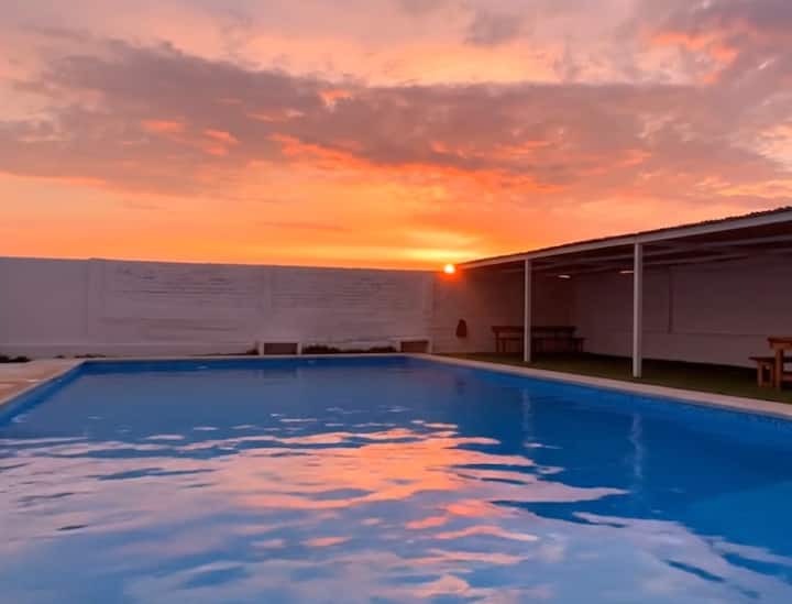 Casa De Playa Privada Con Piscina - San Vicente de Cañete