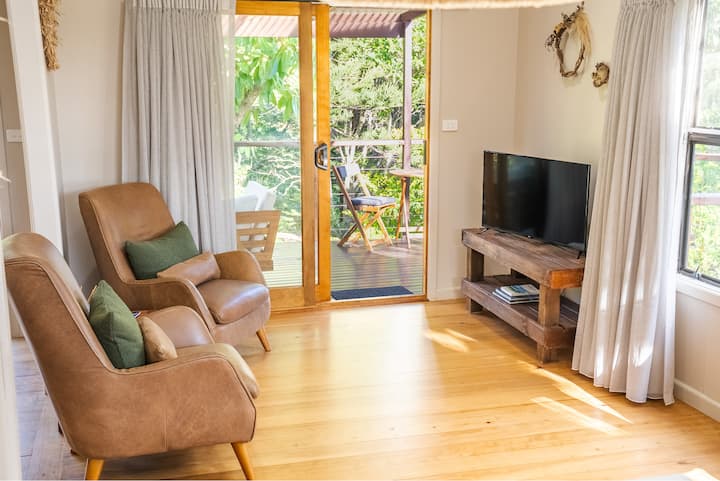Broad Leaf Villas Deluxe One Bedroom Villa 5 - Norfolk Island