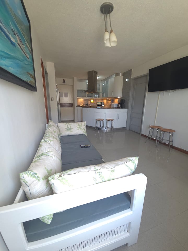 ¡Super Ubicación! Apartamento Full Equipado - Venezuela