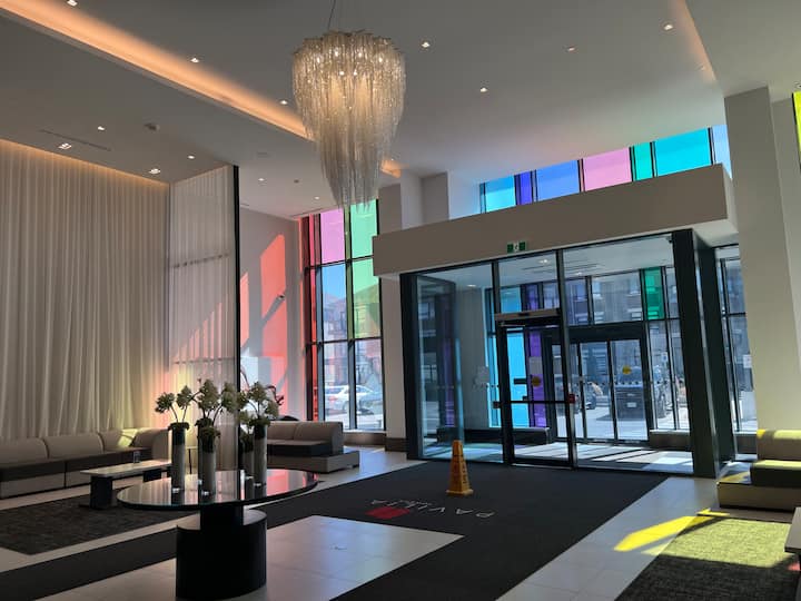 Your Cozy Haven Is Ready For You! - 多倫多