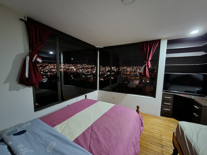 Suit Céntrica. Utpl A 2 Cuadras. Centro A 3 Min - Loja