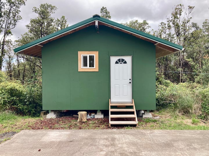 Ohana Cabin Near Volcano With Hot Shower - Hawaii