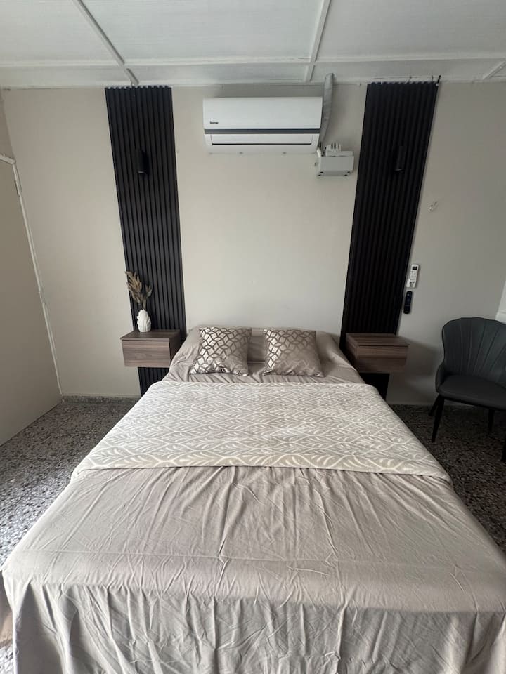 Mono Ambiente Plaza Presidente - San Salvador