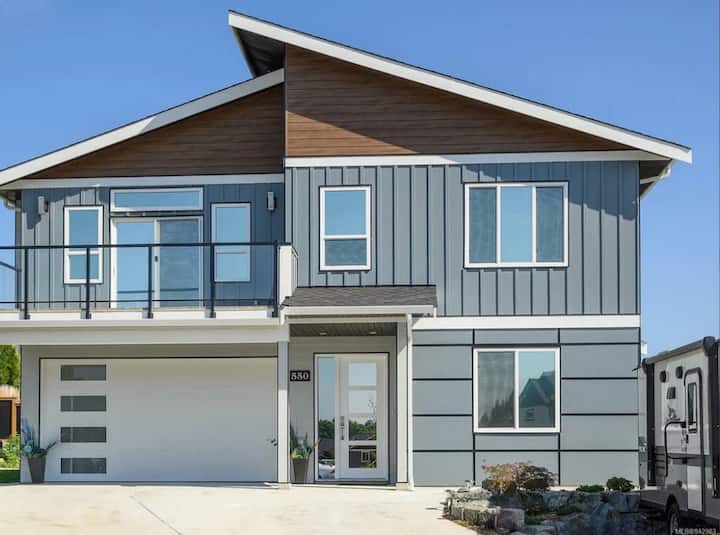 One Bedroom Suite - Nanaimo