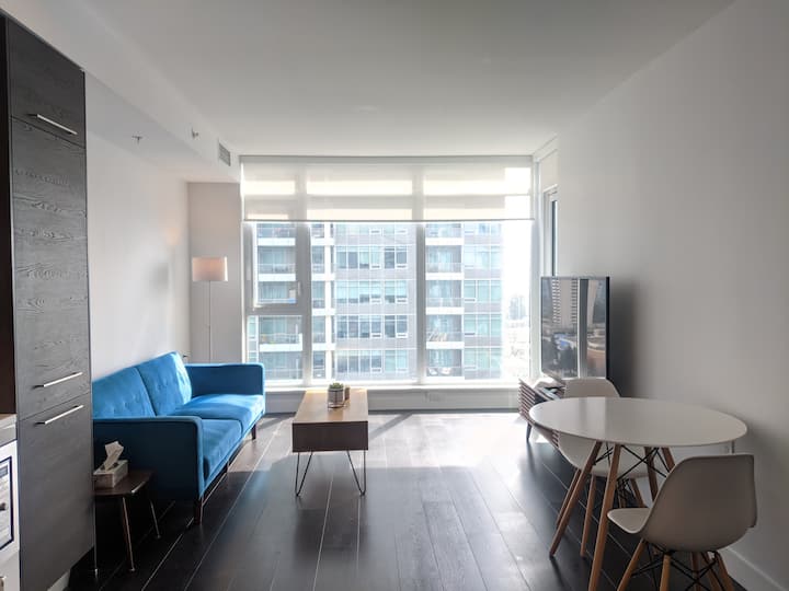 Burnaby Metropolis At Metrotown/ac/skytrain/pool - Richmond