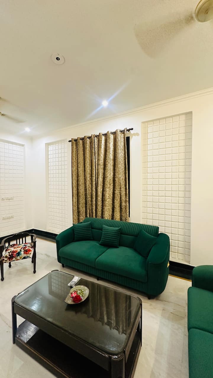 3bhk Homestay - Noida