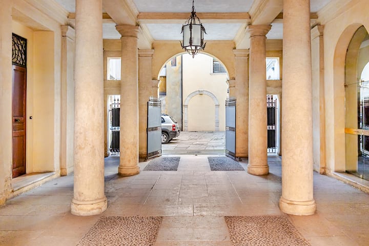 Bilocale Di Charme - Verona
