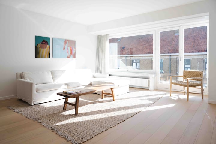Nieuw, Kindvriendelijk En Lichtrijk Appartement - Cadzand