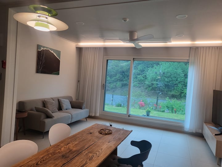 Stay Nattdal: A Museum-like Home Tied To Nature. - 영주시