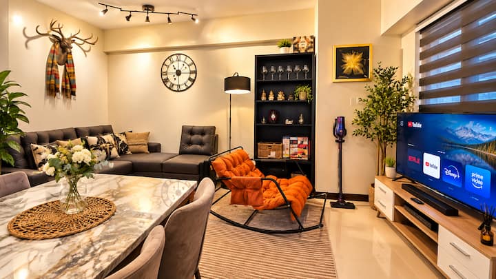 Condo In Pasay W/ Sunset View Near Moa And Airport - Manila