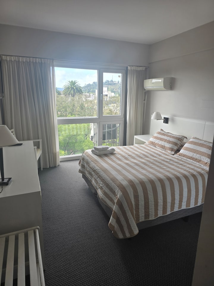 Plaza Hotel Tandil - Tandil