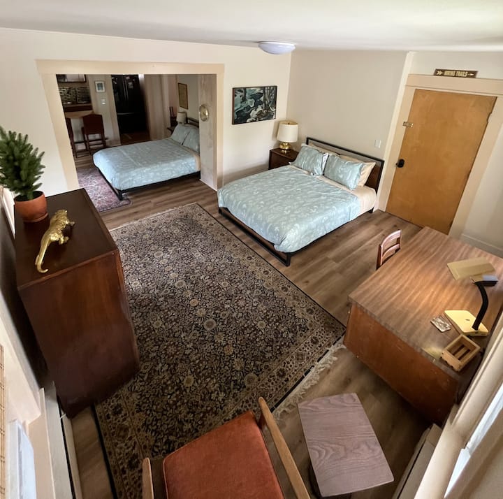 Historic Downtown Littleton, Walk To Everything! - Bethlehem, NH