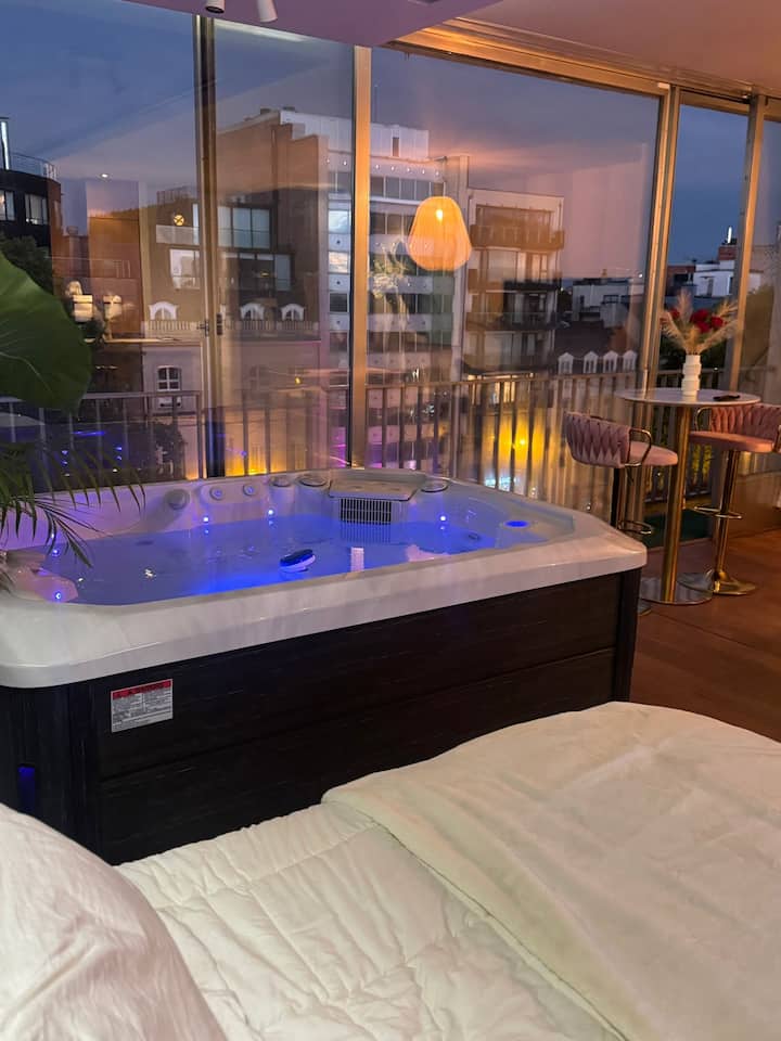 Le Charme Et L'élégance Loft  Sur L'avenue Louise - Brussels