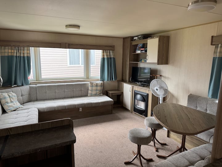 3 Bed Caravan At Devon Cliffs - Exeter