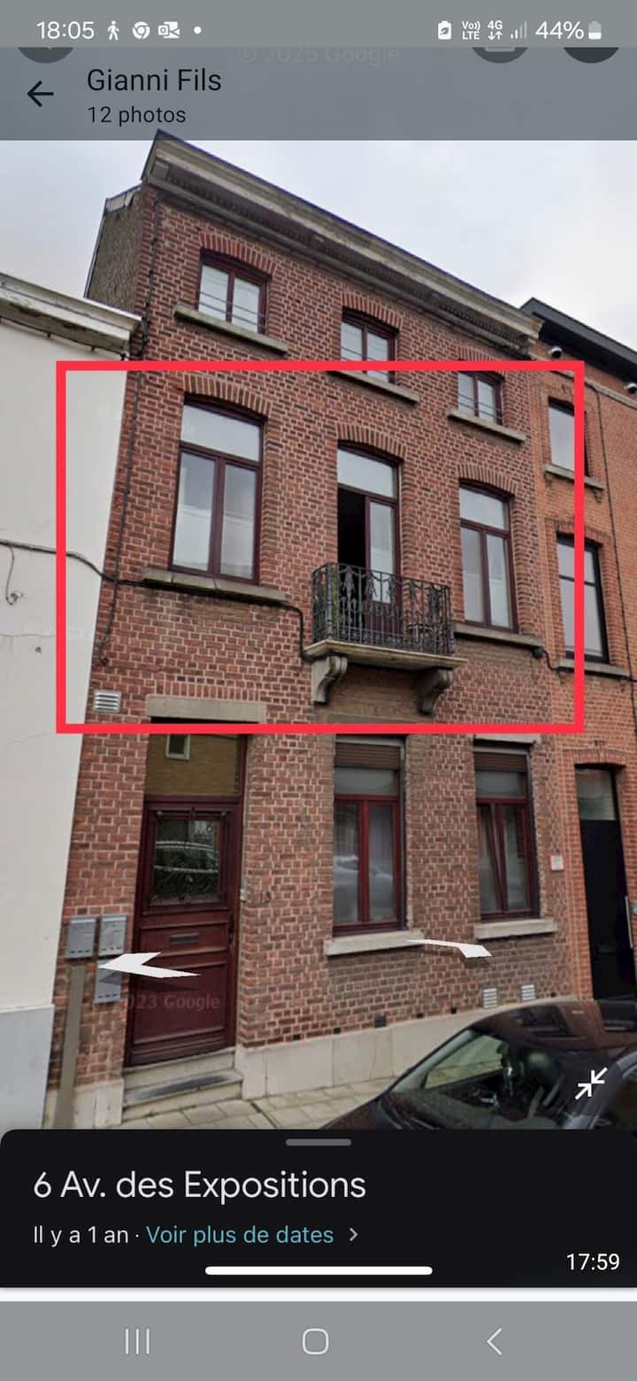 Appartement Au 1er Avec Balcon - Mons