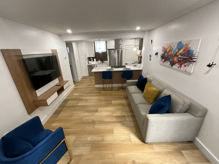 Modern & Cozy Apartment - Medford, MA