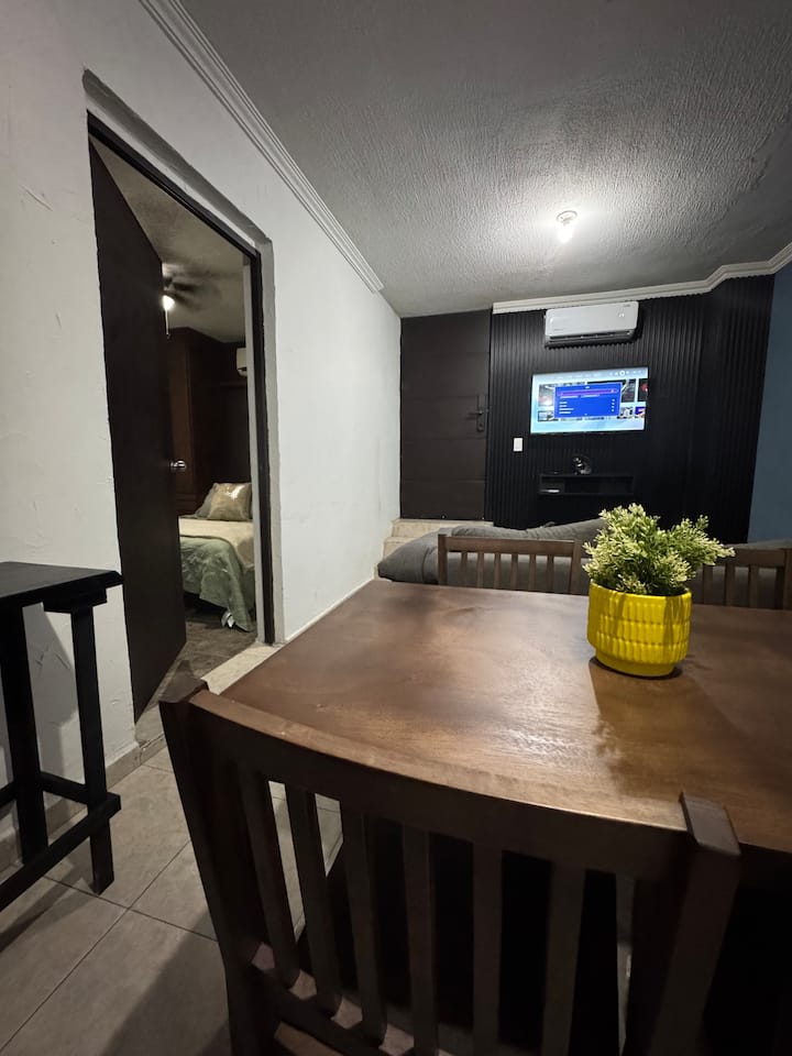 Departamento Zona Sur Monterrey A 5 De San Pedro - Monterrey