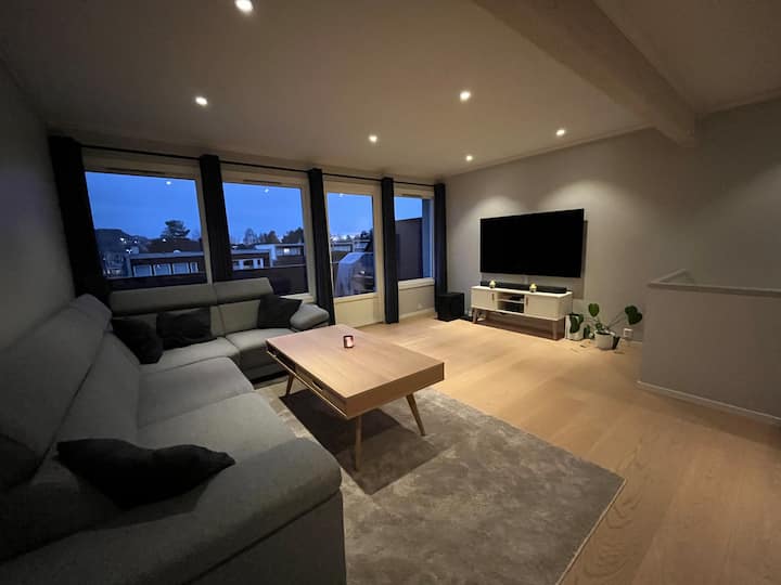 Cozy Spacious Terraced House - Bergen