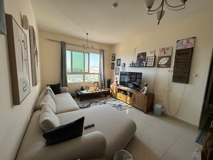 Cozy House With Calm Spirits - Sharjah