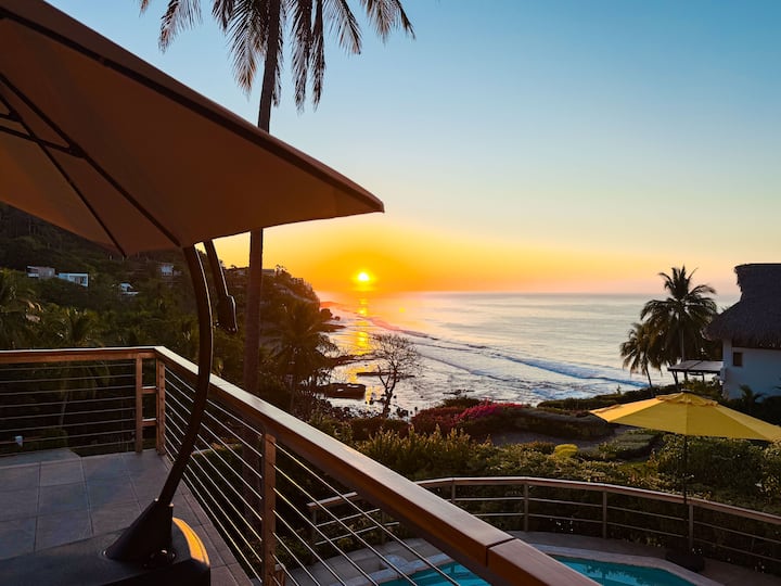 Chez Mondrian Beach Villa - El Salvador