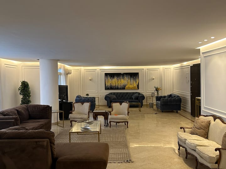 Modern 4 Bedroom Apt Dokki, Giza - Cairo