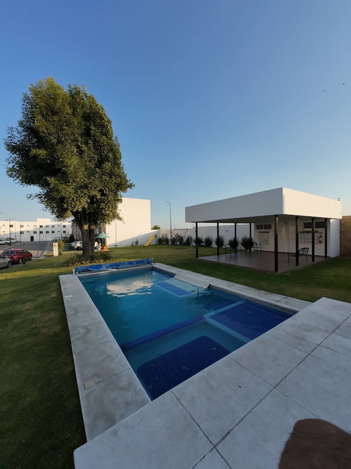 Departamento Bonito Con Piscina - Puebla