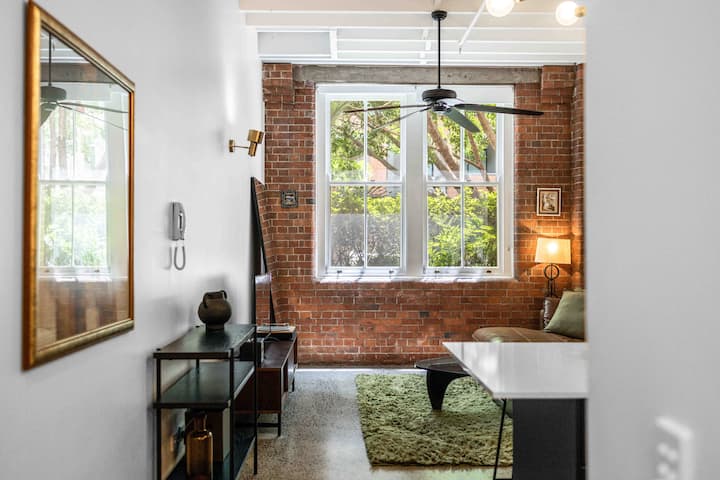 Teneriffe Wool Store 1 Bed Apartment - Ascot