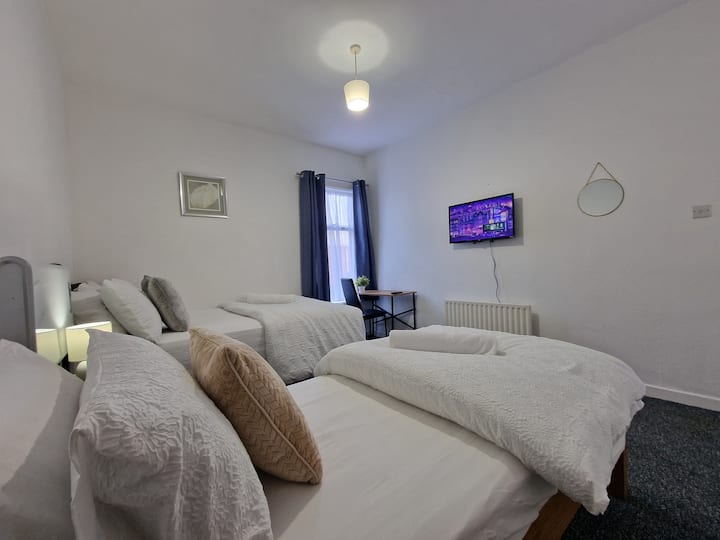 Nice Living Group Short-term Home Stay Albn - 考文垂