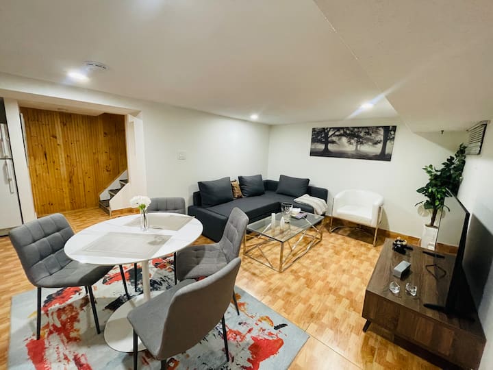 Private Basement In Toronto – Separate Entrance - Toronto