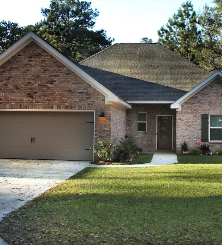 The Lavish Euro - Mobile, AL