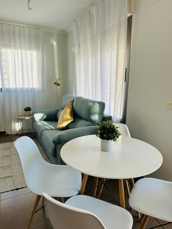 Apto. A Las Faldas Del Peñón Con Parking Privado. - Calp