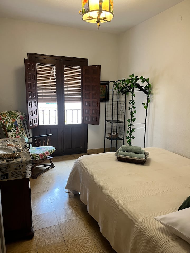 Habitación Girasol - Toledo
