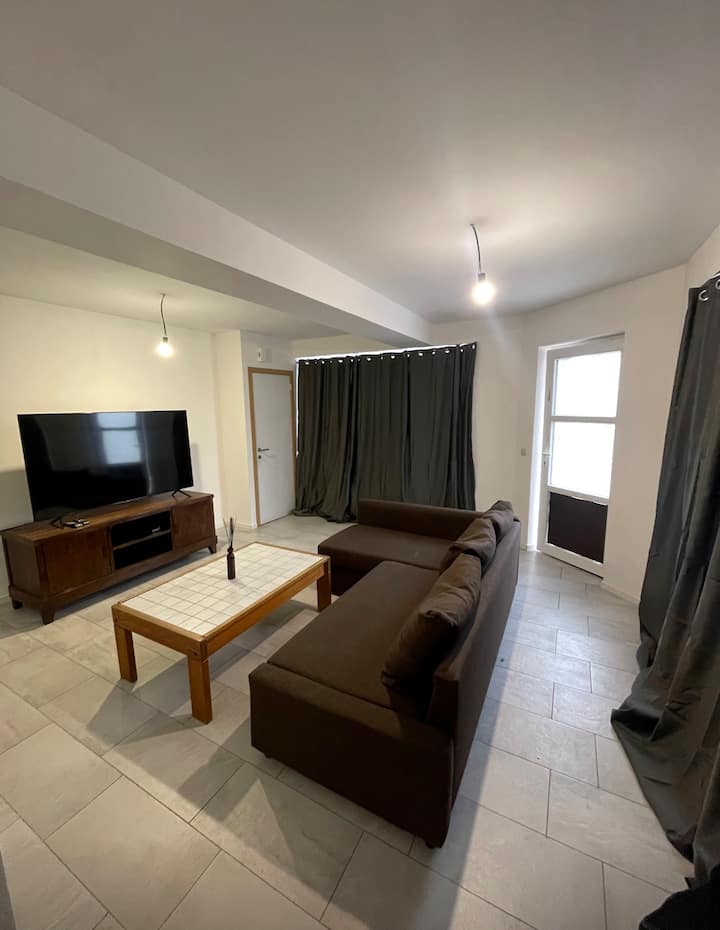 Magnifique Duplex De 2 Chambres - Kortrijk