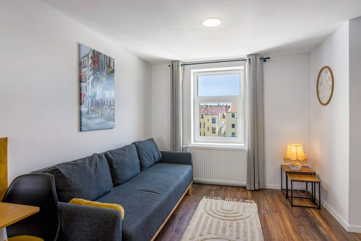 Ferienwohnung Desniq - Gera