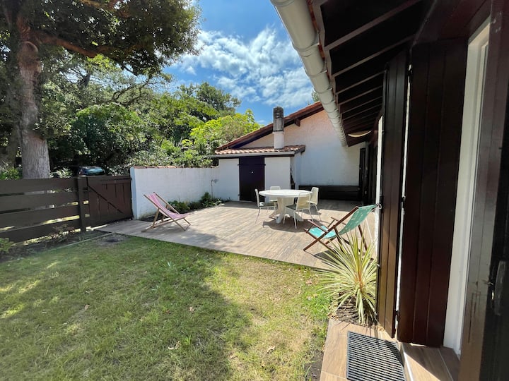 Villa L'albizia Du Penon - Plage des Casernes