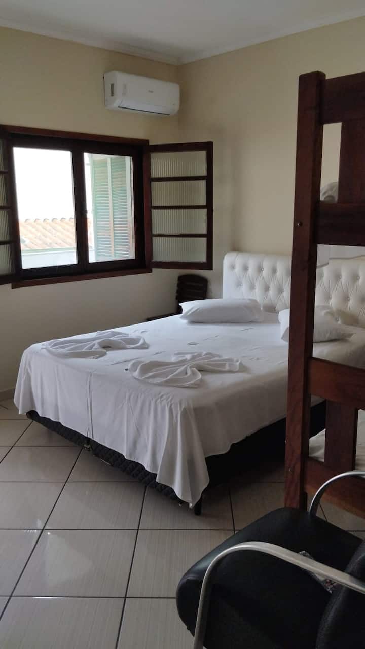 Suíte Com Ar/tv, Frente A Praia - Ilha Comprida