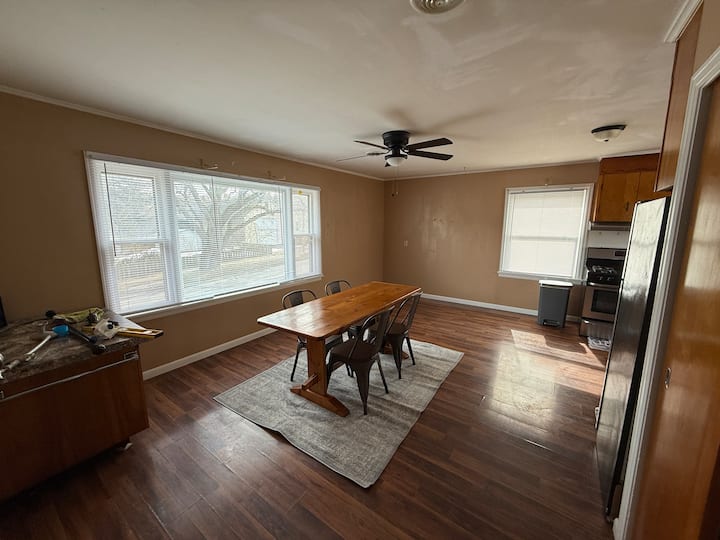 Spacious Open Floor Plan Loft - Oswego, NY