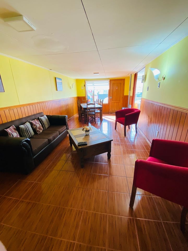 Casa En Puerto Natales - Puerto Natales