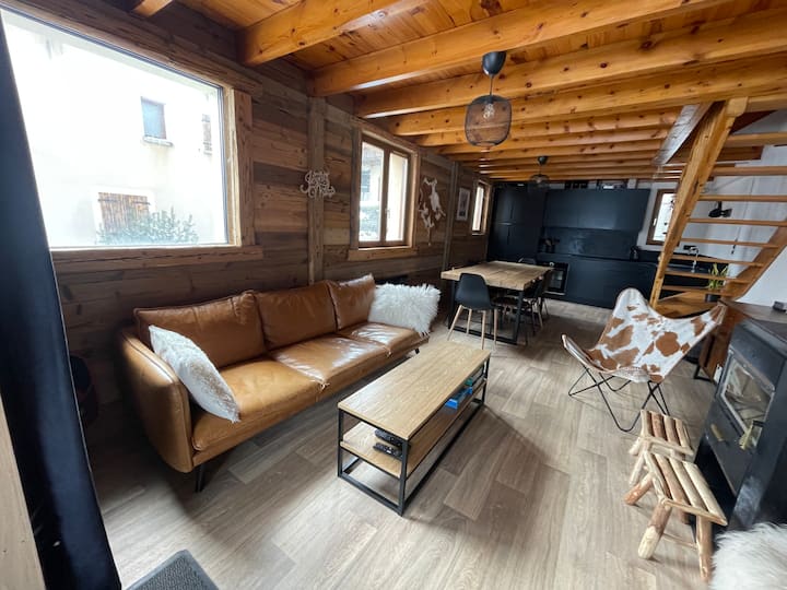 Chalet Cosy Avec Vue Sur Le Lac - Les Angles
