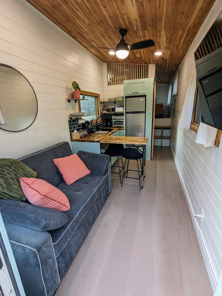 "Bari" Tiny House-quiet Retreat - Louisiana