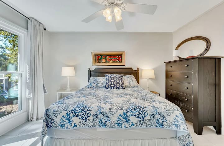 1br L Southend L Pet Friendly L Steps To The Beach - Daufuskie Island, SC