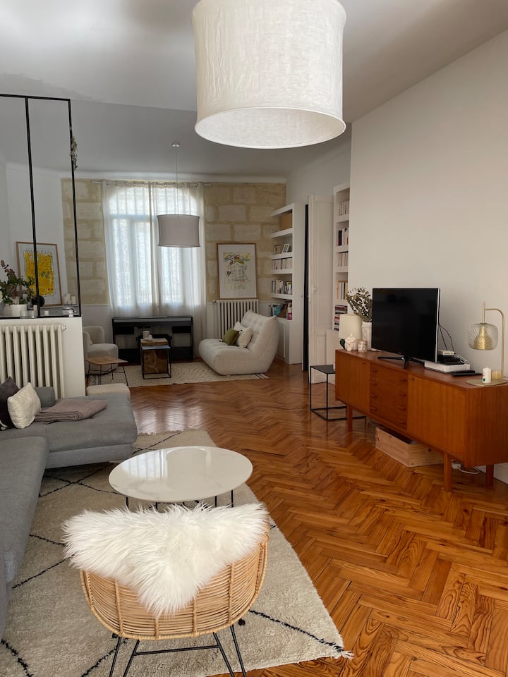 Maison Avec Piscine Chauffée Au Coeur De Bordeaux - Burdeos