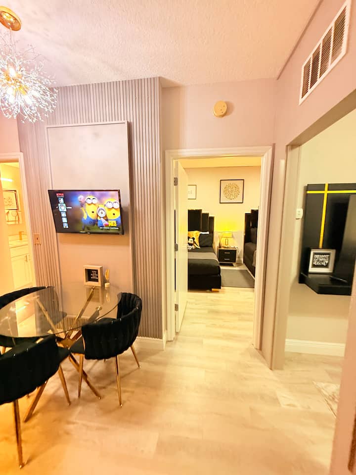 Luxy Apartament Universal Epic Parking Free Pet Fr - Orlando, FL