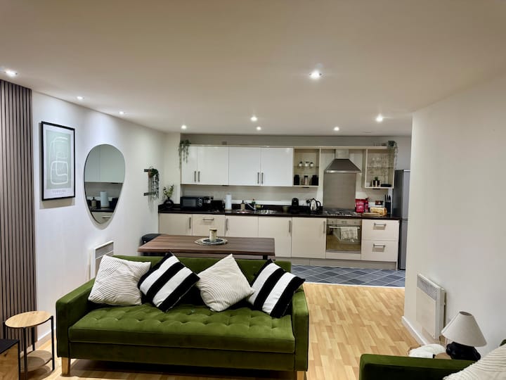 Christmas Deal-modern 2br • Sleeps 6 • Birmingham - Birmingham