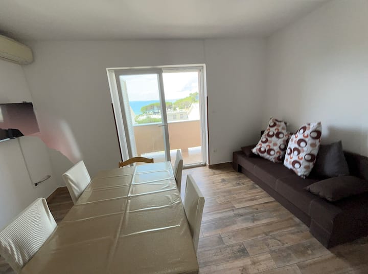 Apartment 4 - Rab