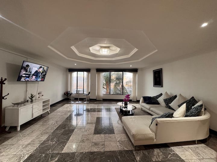 Apartamento Con Bellas Vistas - San José