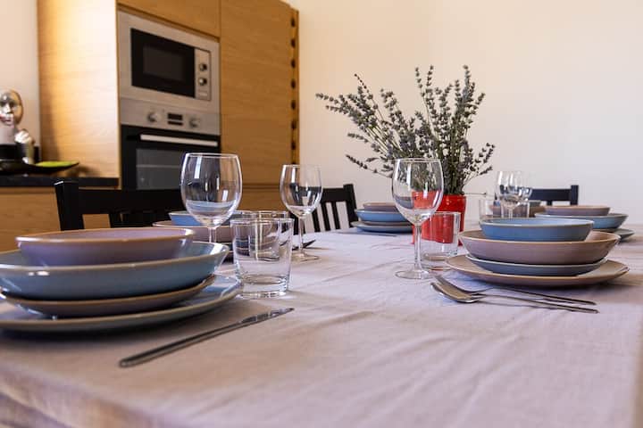 La Villa Elissia , Classée 4* , Piscine Chauffée. - Apt