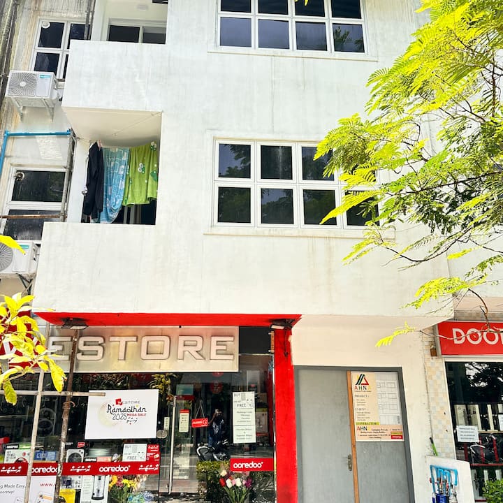 C;a;l;l +960;7;8;9;4:9:8:2 - Malé